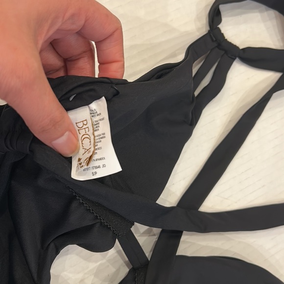 BECCA | Swim | Nwot Becca Color Code Elaine Splitstrap Onepiece ...